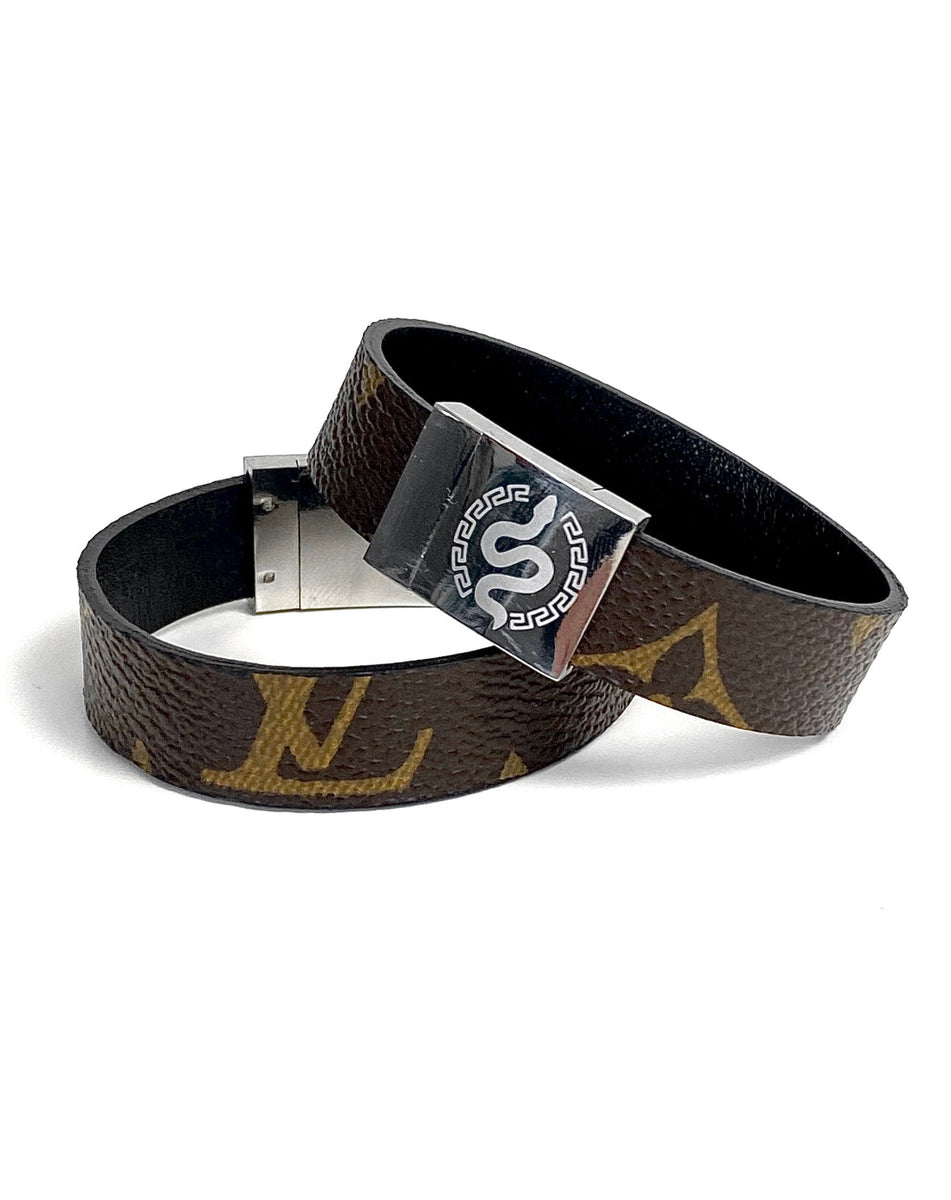 Snake Customs Karkötő – PSYCHOBUDAPEST™